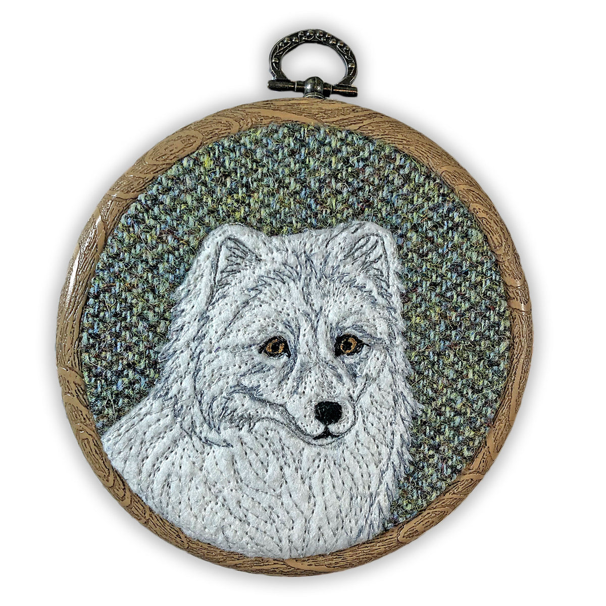 Arctic fox winter decoration – The Canny Squirrel